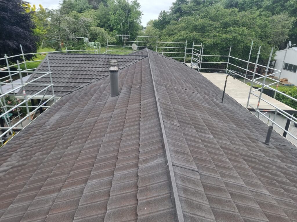 Asbestos Roof Removal - Auckland - Hazard Pro Removals